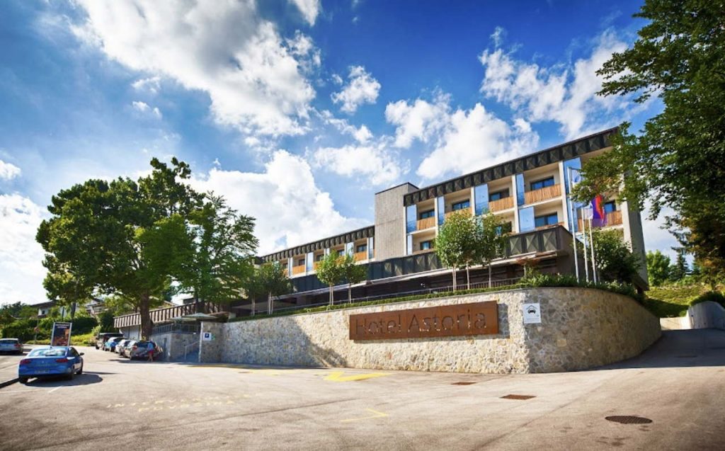 Home - Bled Rowing Slovenia